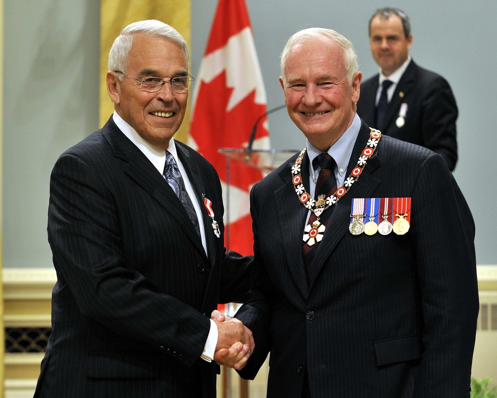 Cérémonie d'investiture de l'Ordre du Canada | La gouverneure générale ...