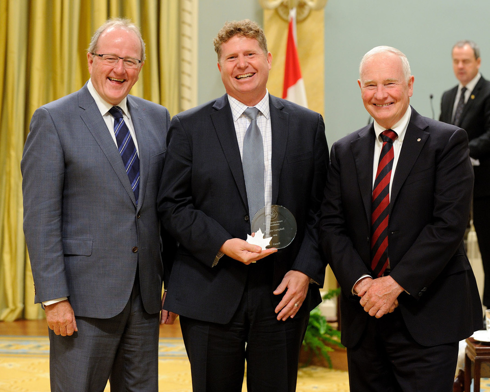 Public Service Award of Excellence 2014 | The Governor General of Canada
