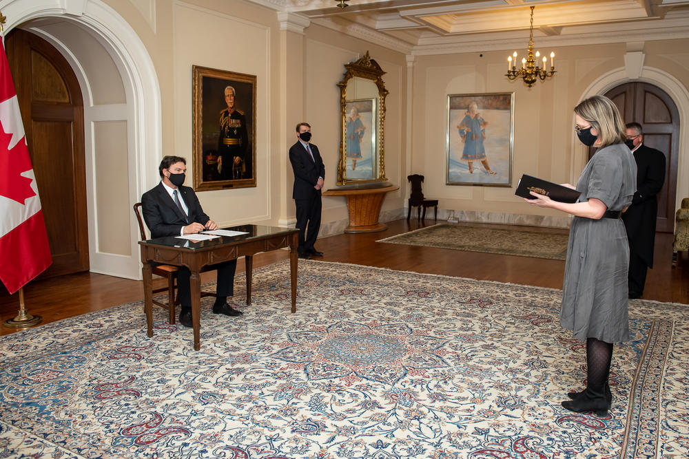 Royal Assent to Bills C-7, C-18, C-24 and S-1001 | The Governor General ...