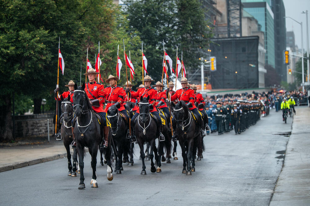 Cérémonie de commémoration de Sa Majesté la Reine à Ottawa | La ...