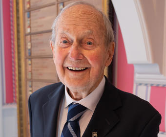 Sovereign's Medal for Volunteers | The Governor General of Canada